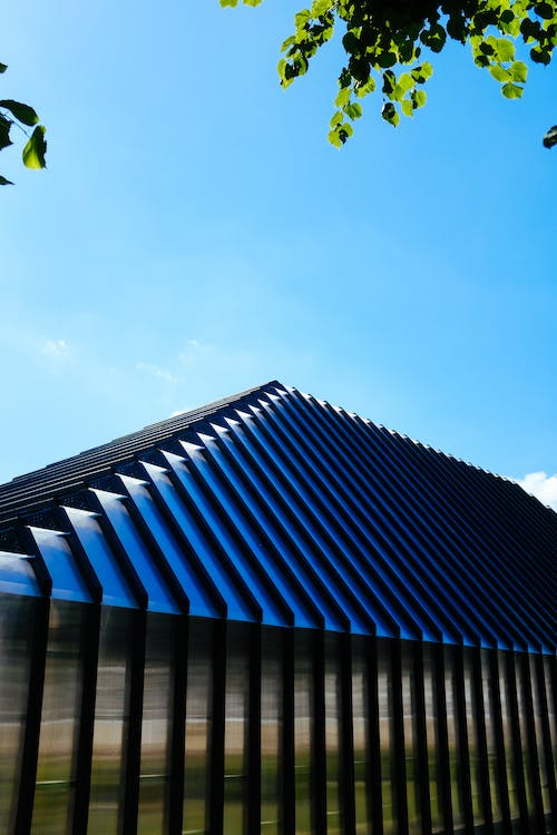 3 Reasons Why Sloped Metal Roofs are Perfect